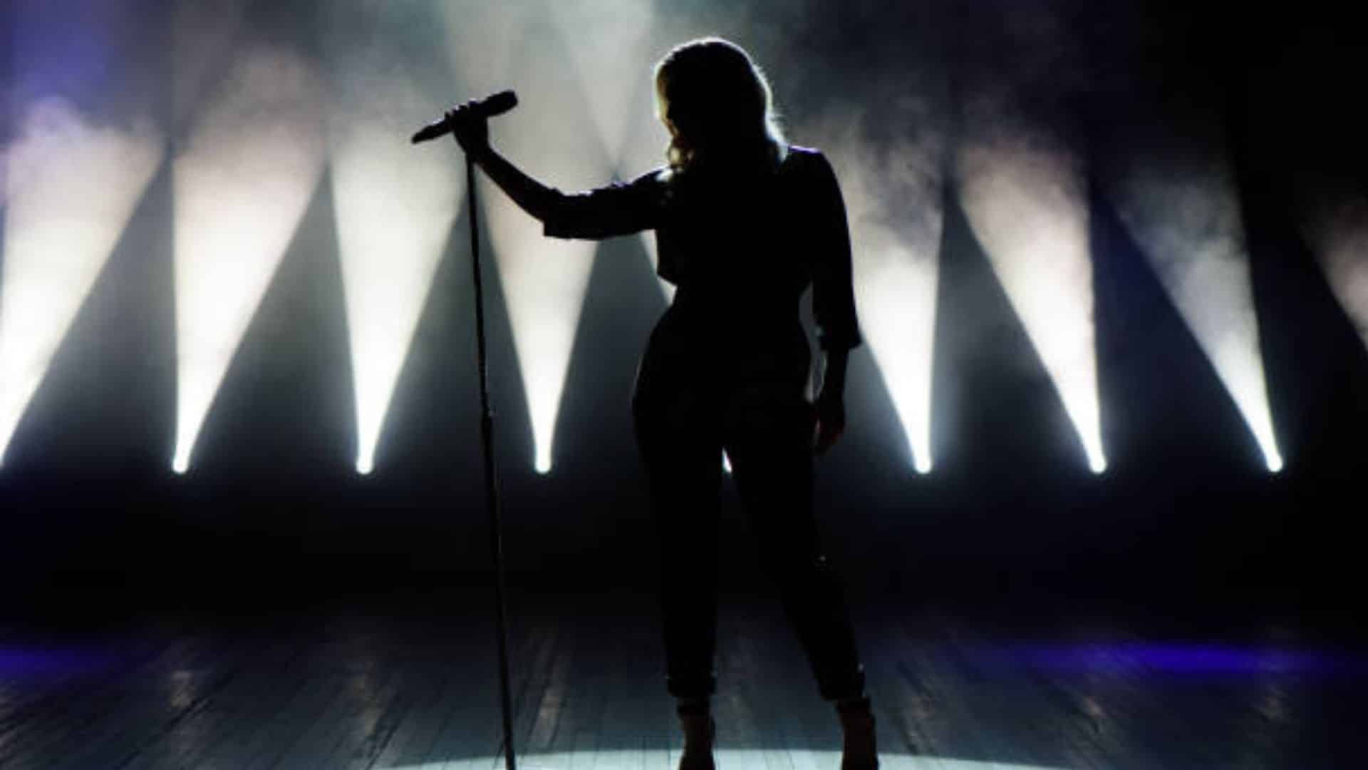 Dubai Professional Female Singers for hire for party and wedding!