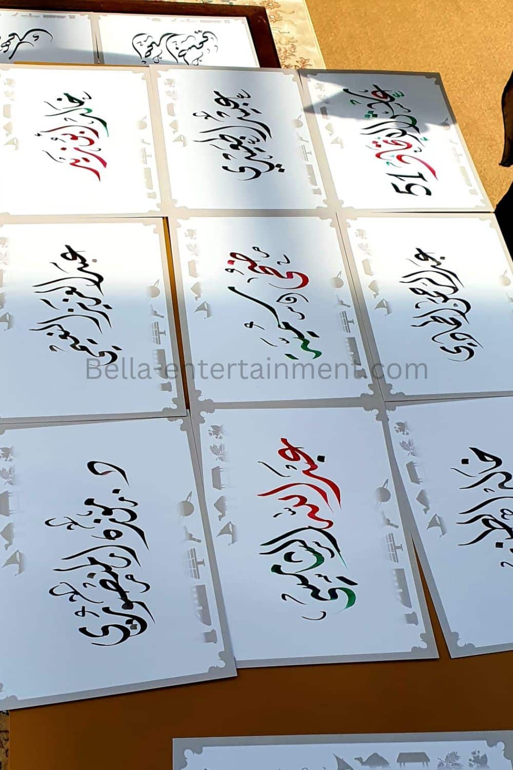 Hire Arabic Calligraphers in Saudi Arabia - Bella Entertainment
