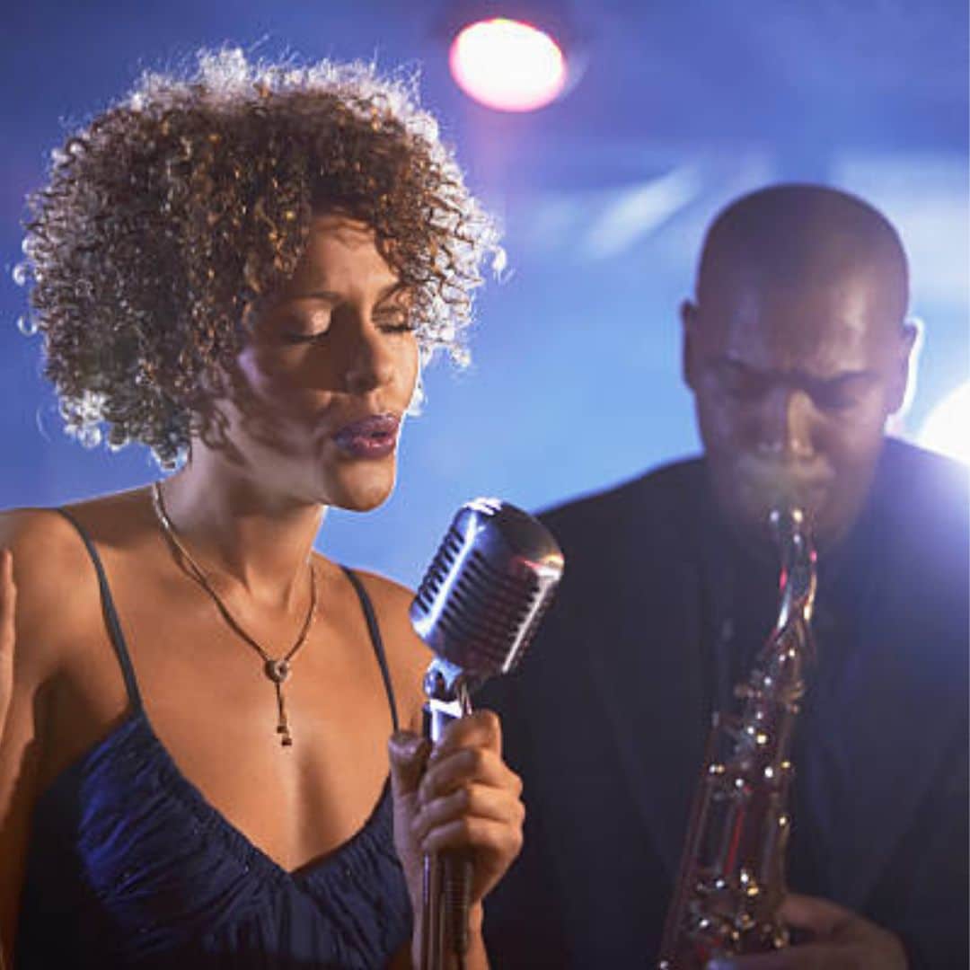Hire Female Duo Singer and Sax UAE I Bella Entertainment