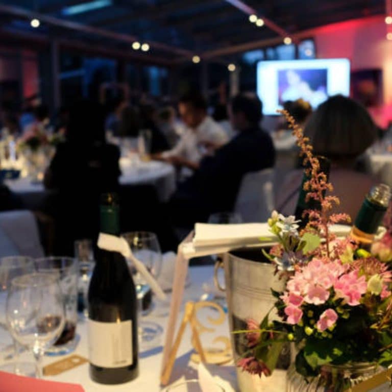 Employee Award Ceremony Ideas Dubai - Bella Entertainment