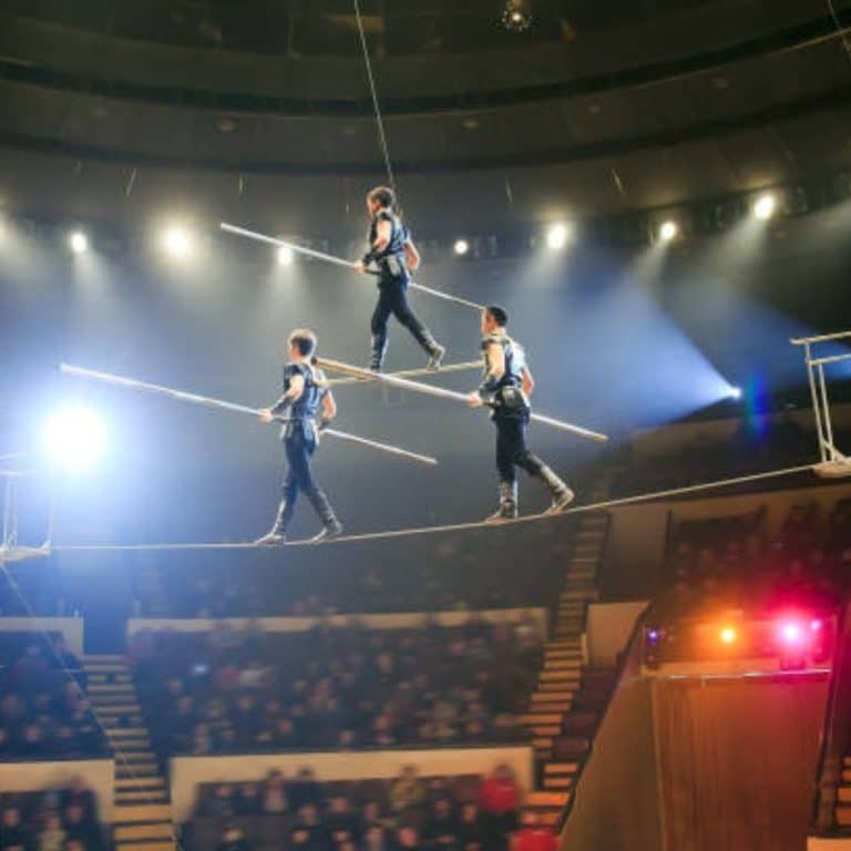 Hire Circus Performers in Saudi Arabia - Bella Entertainment