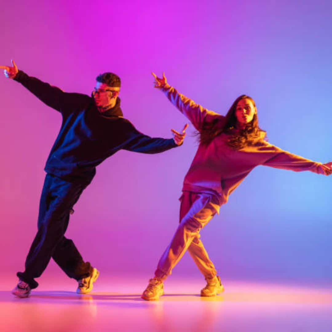 Hire Dance Groups in Dubai and Abu Dhabi I Bella Entertainment