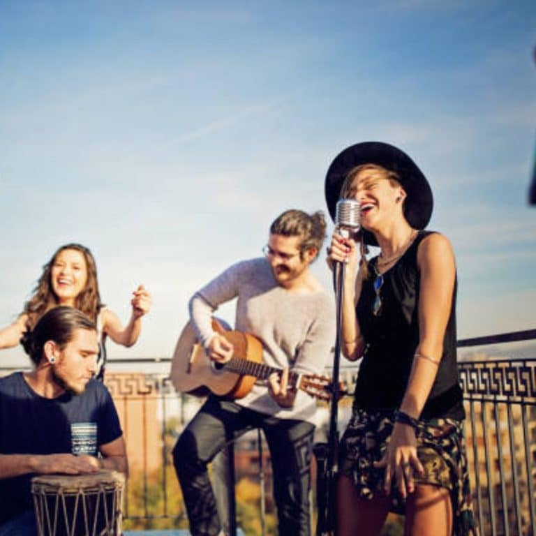 Hire Jazz Singers in Dubai and Abu Dhabi I Bella Entertainment